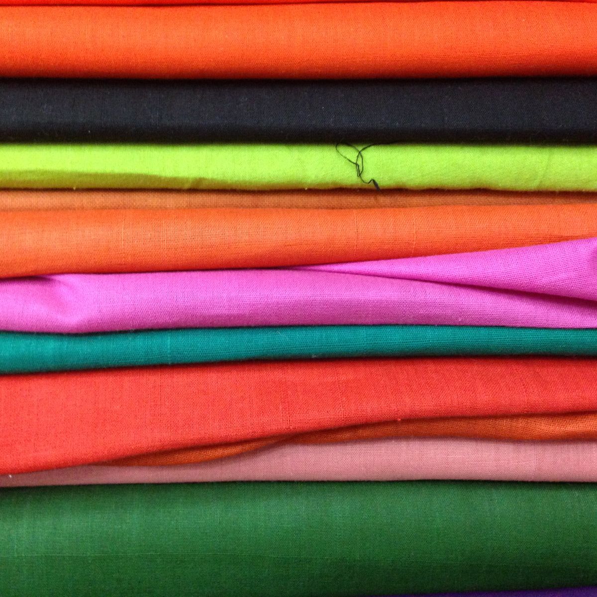 Plain dyes – Woven Stories